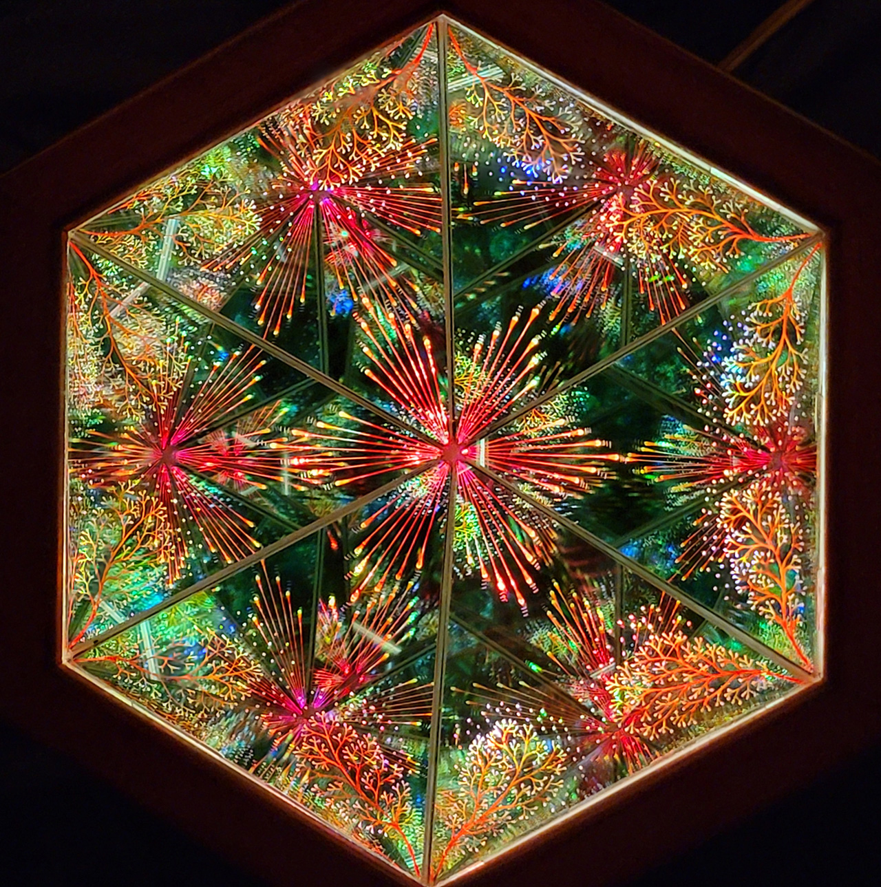 CONTACT – Mark Bloomer Infinity Lamps
